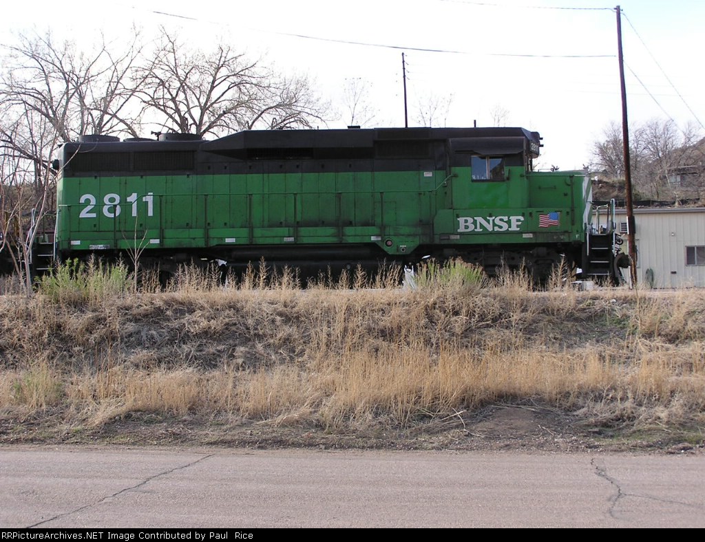 BNSF 2811